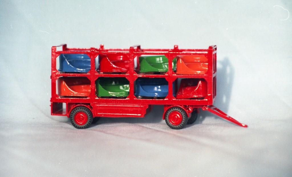 Living vans and trailers - Fairground models